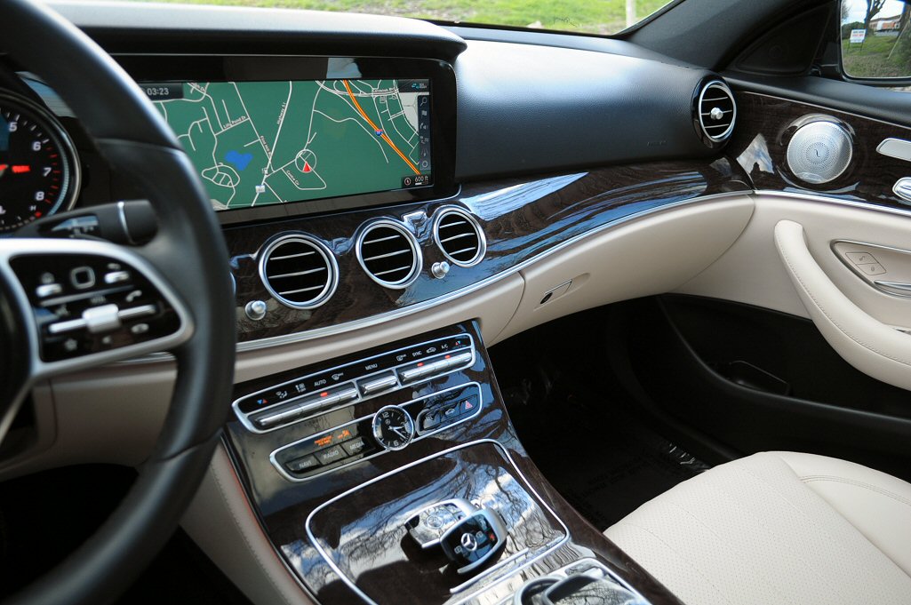 Black with Macchiato MB-Tec Interior